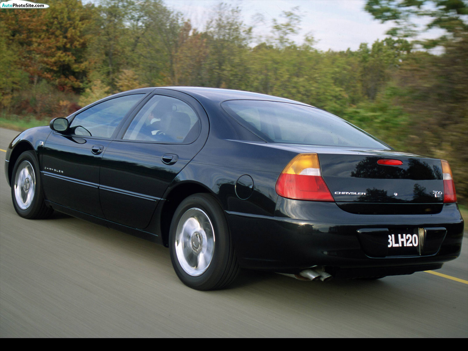 Chrysler 300M technical specifications and fuel economy